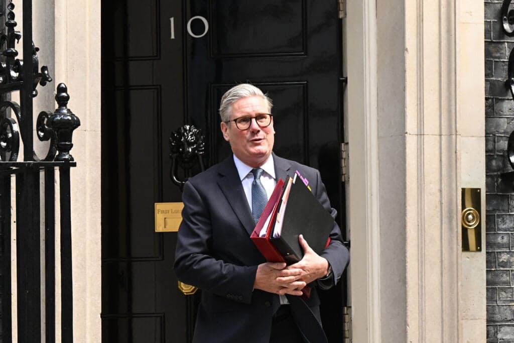 What happens next after Keir Starmer resigns as prime minister