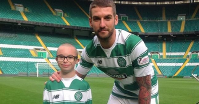Celtic superfan Jay Beatty treated to the classiest honour by the club ...