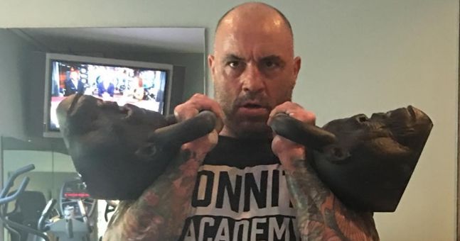 Joe Rogan's weightlifting philosophy actually makes an awful lot of ...