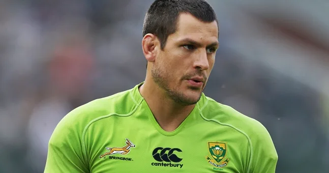 Surely Springboks No 8 Pierre Spies has no need to be this ripped - JOE ...