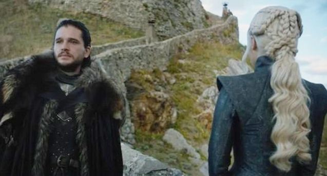 Jon Snow's mysterious history was mentioned in two very cool scenes ...