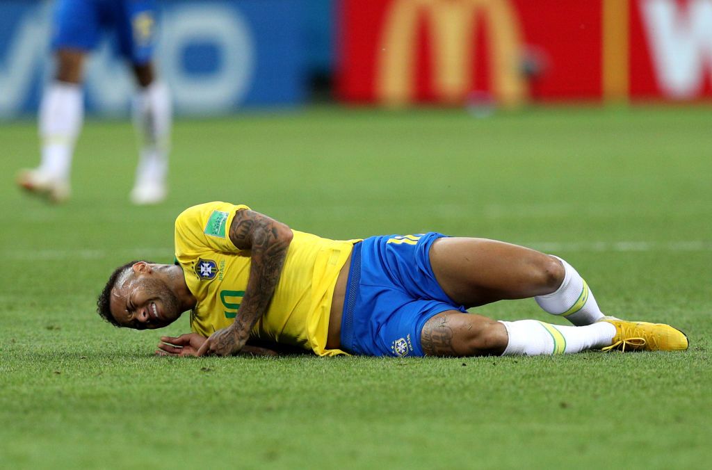 "It is painful, it hurts." - Neymar hits back at 'diving' claims