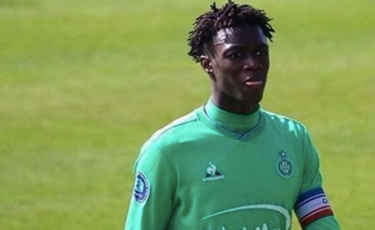 Former Saint-Etienne defender William Gomis dies after reportedly being ...