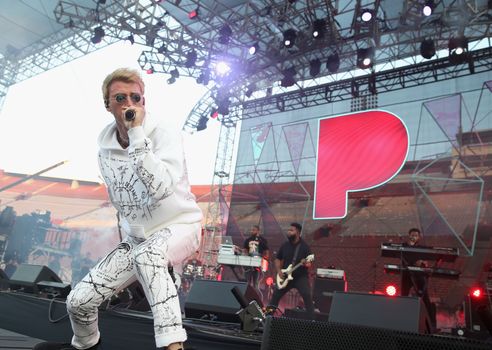 Machine Gun Kelly has responded to Eminem’s new diss track 'Killshot ...