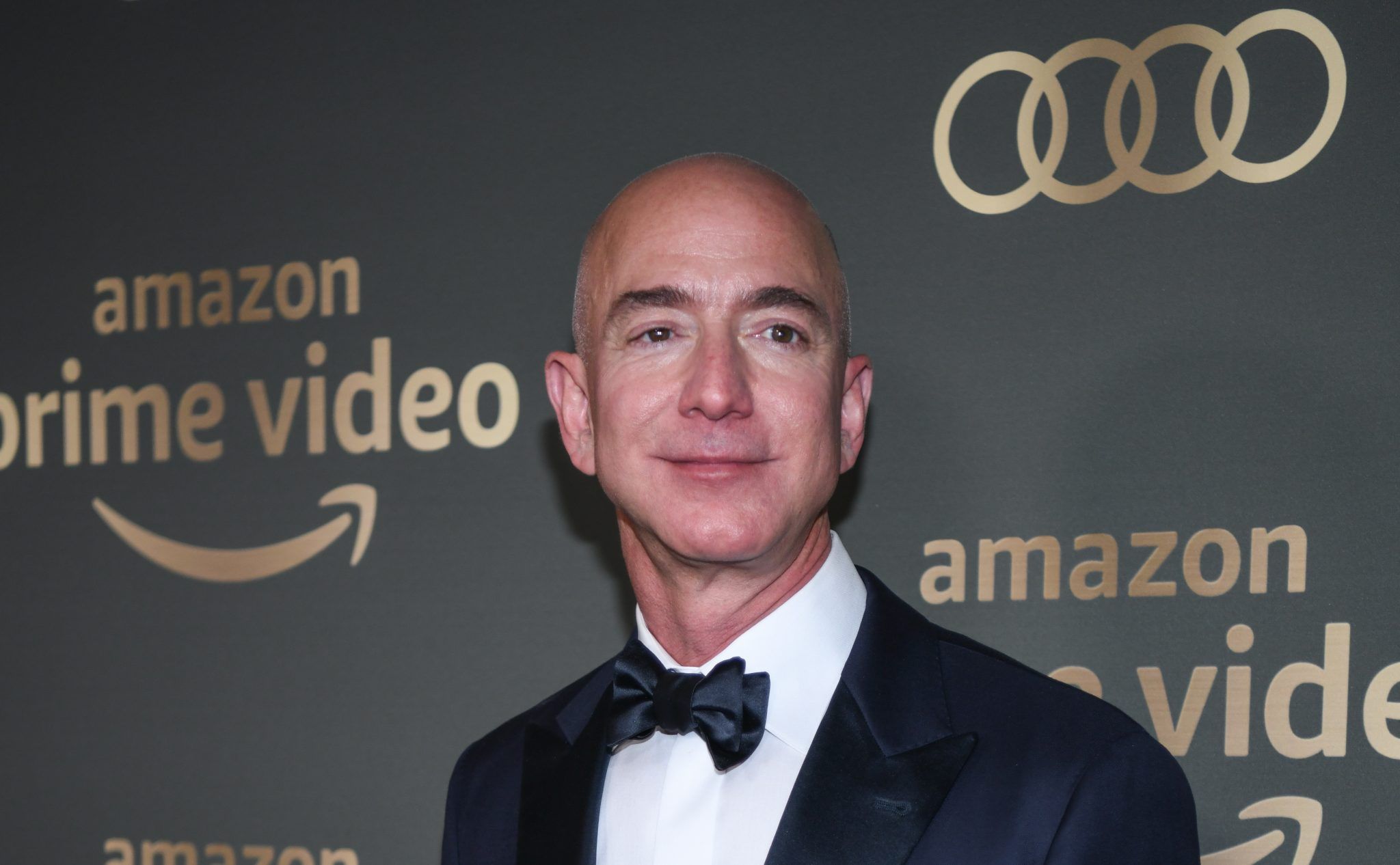 Understanding Jeff Bezos' ludicrous level of wealth