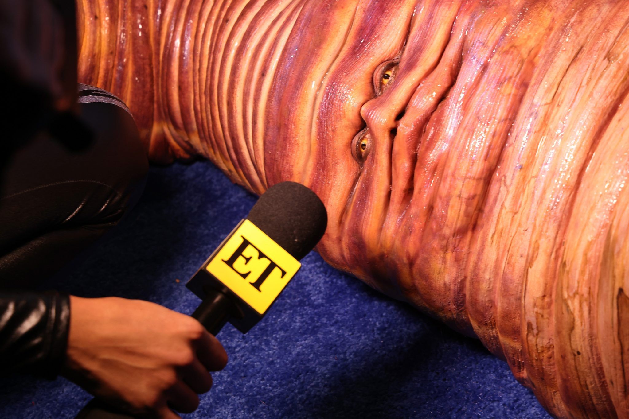 Heidi Klum dresses as bizarre and terrifying worm for her annual ...