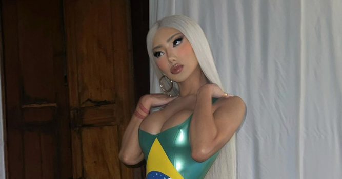 Transgender Influencer Nikita Dragun Arrested And Put In Mens Prison Uk