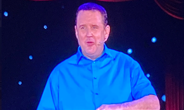 Peter Kay breaks down crying on stage in first stand-up tour in 12 ...