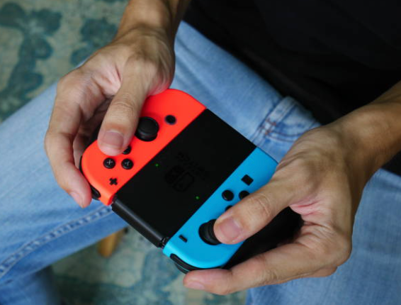 Hacker has to pay Nintendo 25-30% of his salary for the rest of his ...