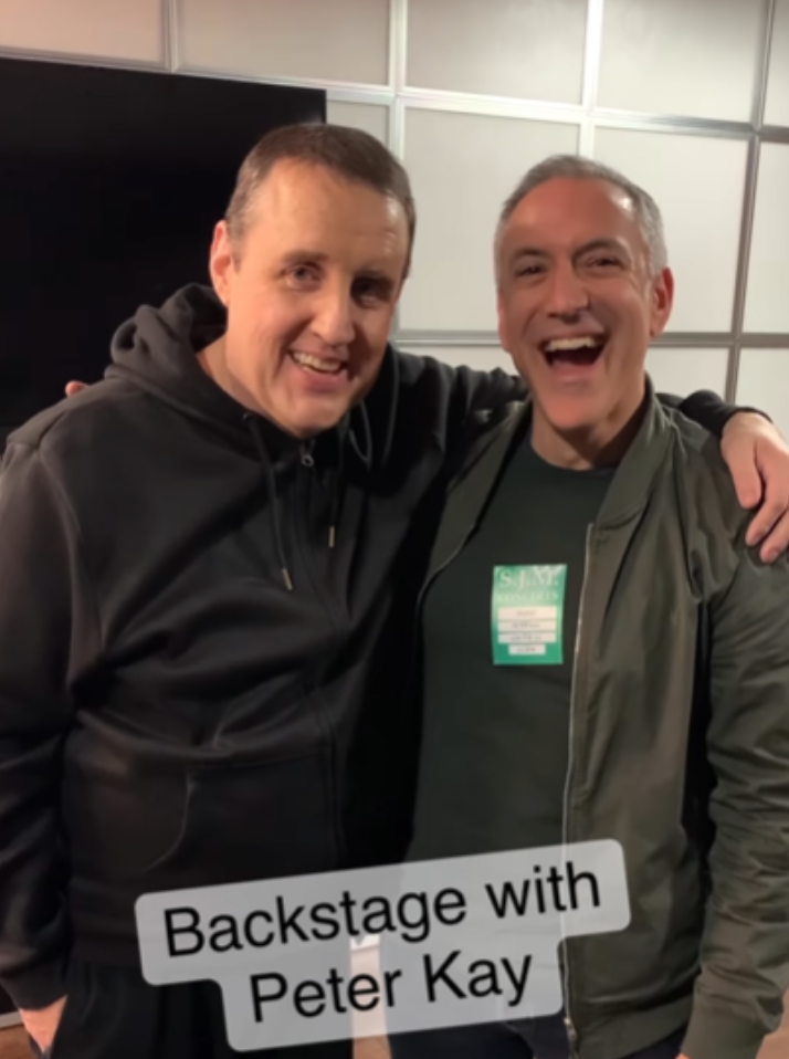 Peter Kay fans stunned by his new look in rare backstage clip