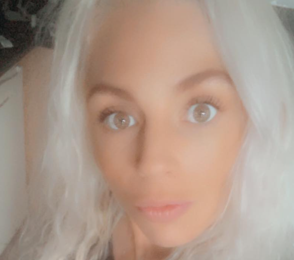 Mum-of-five died after trying to pull teeth out after taking cocaine ...