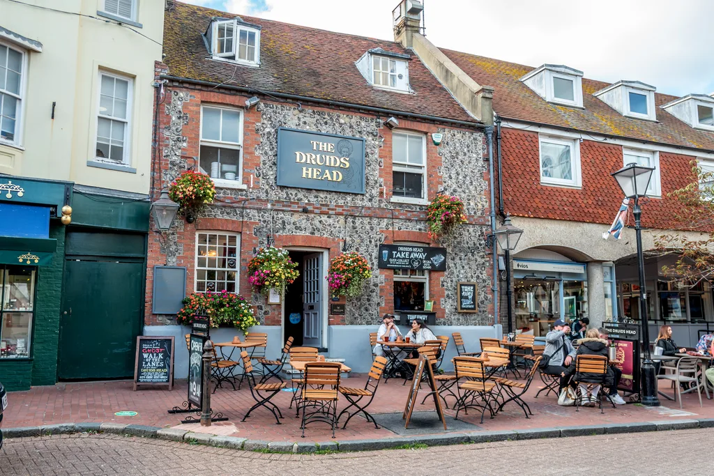 The UK's most haunted pubs to get you in the mood for a spooky ...