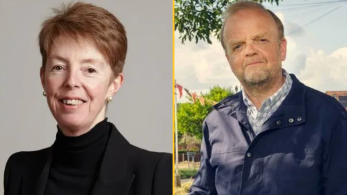 Former Post Office boss Paula Vennells to hand back CBE