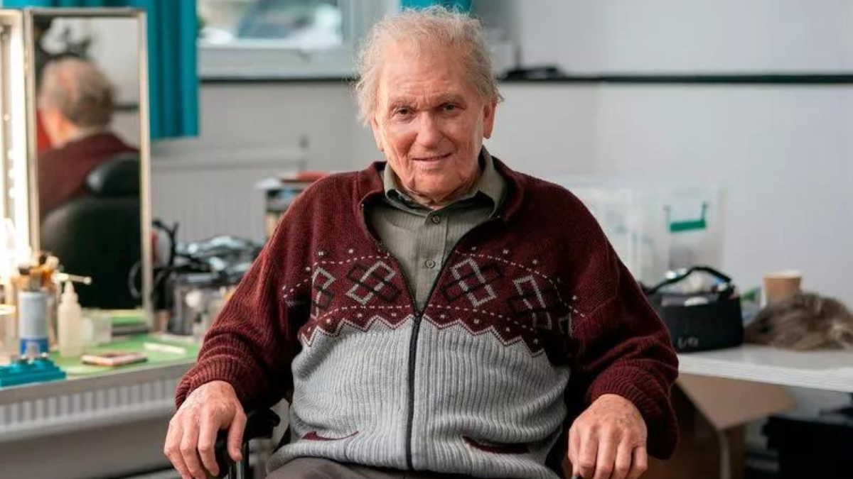 UK comedian unrecognisable as he transforms into an elderly man for ...