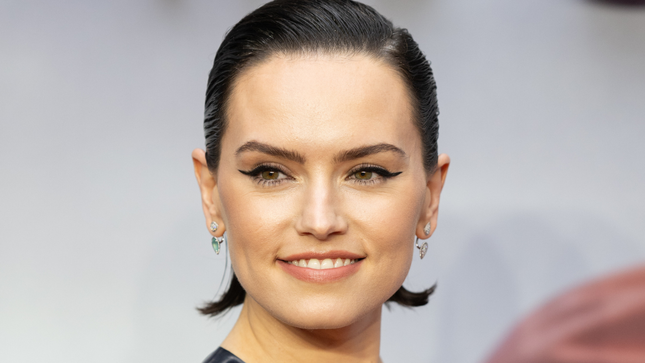 Daisy Ridley reveals Graves' disease diagnosis