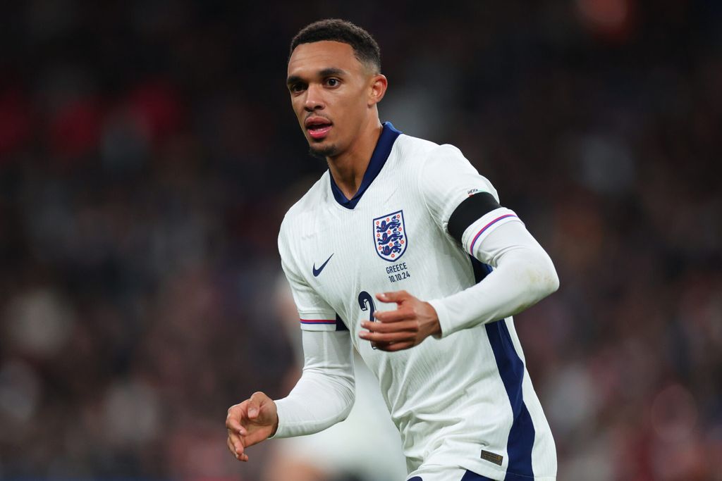 New £10 notes with King Charles on sell for as much as £17k - JOE.co.uk