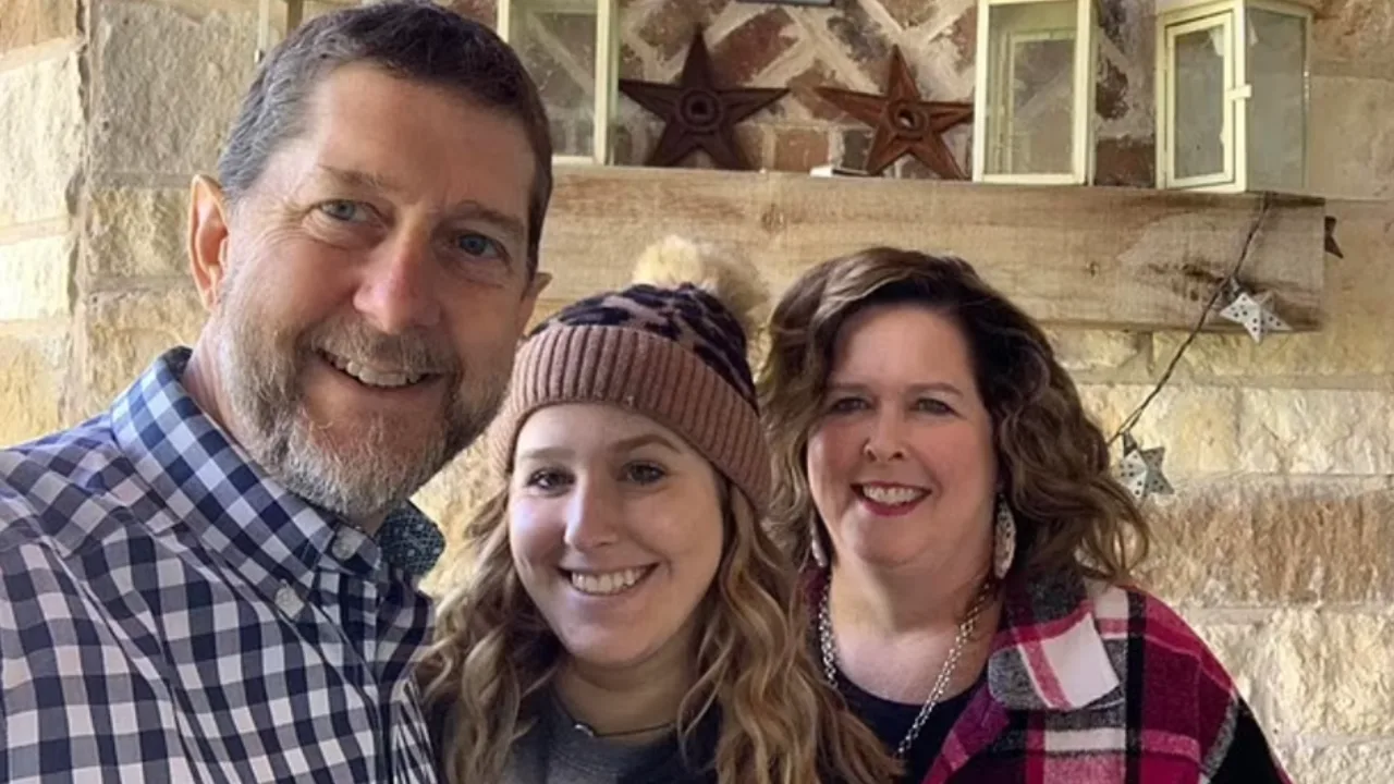 Pornhub's most viewed amateur couple reveal how much money they make - JOE.co.uk