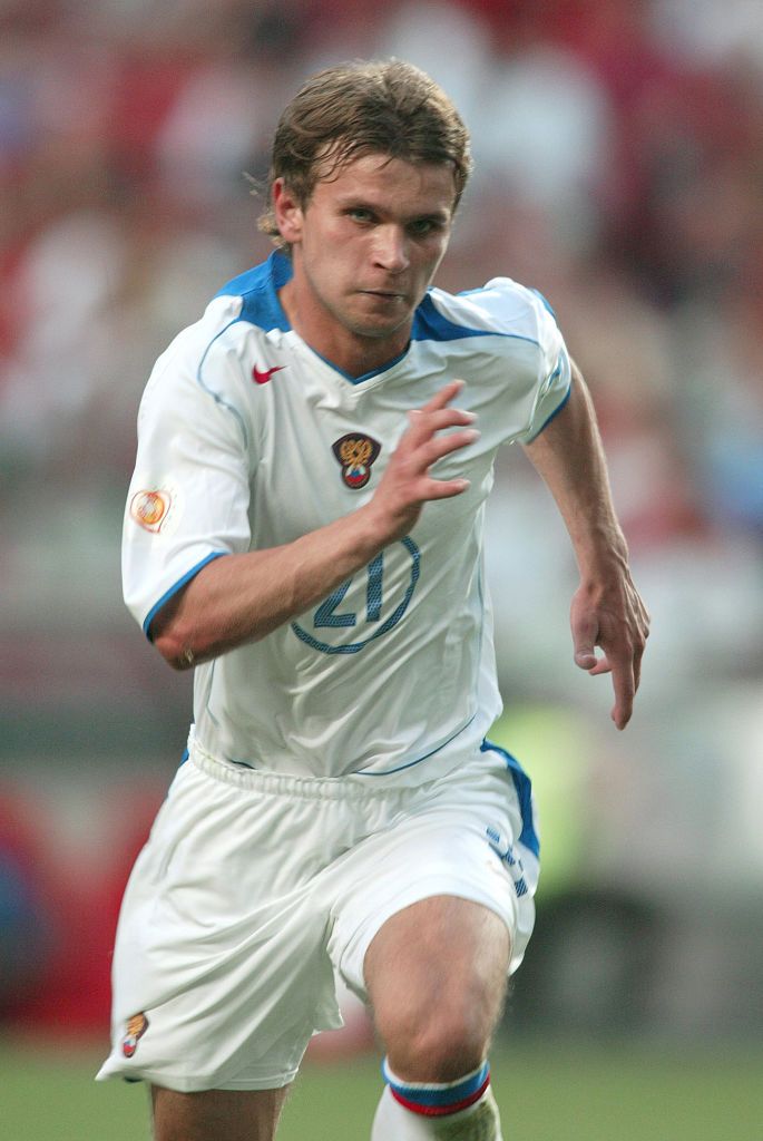 Russia international footballer dies aged 43 fighting in Ukraine - JOE ...