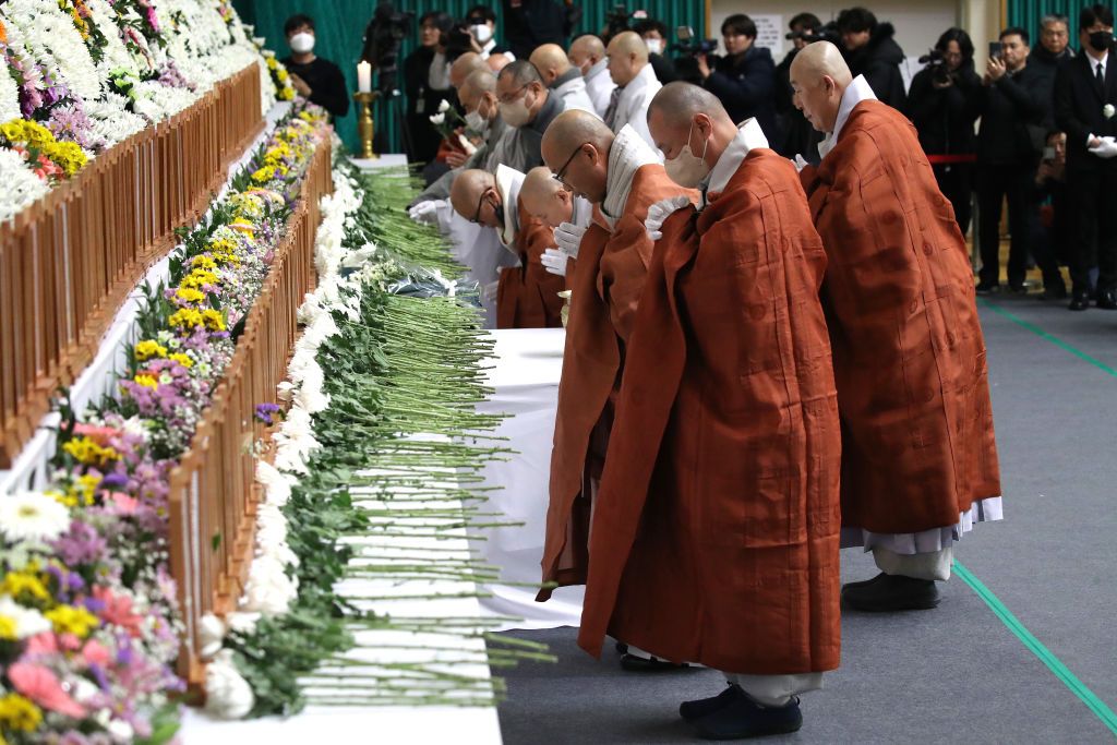 Squid Game actor forced to apologise after sharing NSFW version