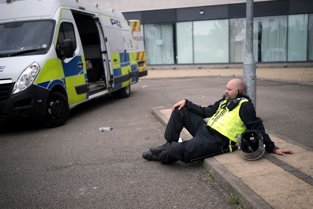 Police force blocks white applicants to boost diversity - JOE.co.uk