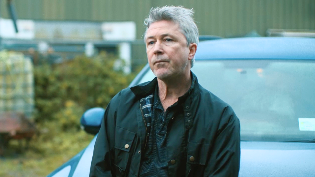 Fans of Kin urged to watch gritty gangland drama labelled 'best Irish ...