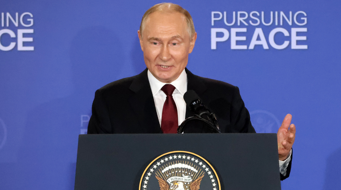 21 absolutely classic Super Hans quotes that prove he's the best part ...