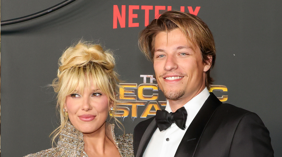 Self proclaimed 'crooked man' spends months training only one trap and ...