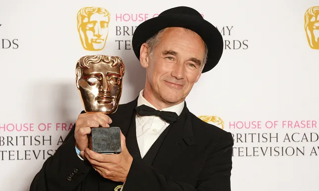 Legendary actor explains why he regrets having unsimulated sex in ...